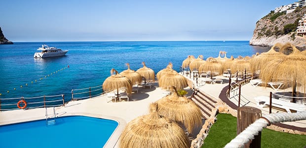 Folies Beach Club